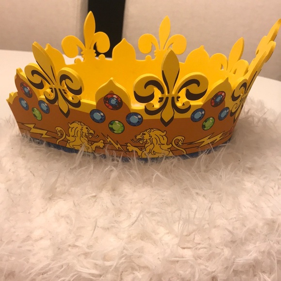 Disney | Costumes | Disney Foam Kingqueen Crown | Poshmark